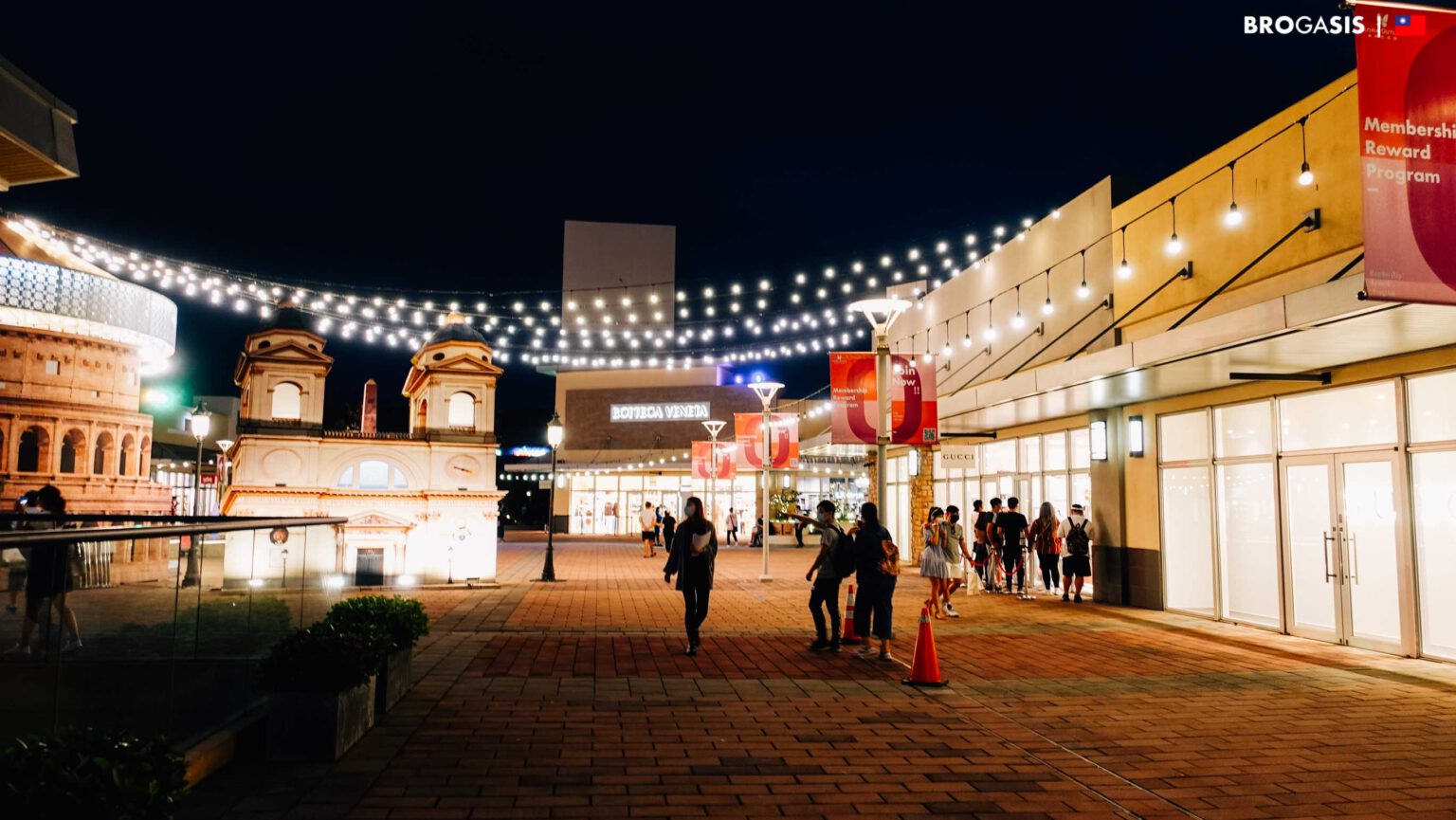 Gloria Outlets กลอเรีย เอาท์เล็ท ช้อปก่อนกลับใกล้สนามบินเถาหยวน ไต้หวัน ...